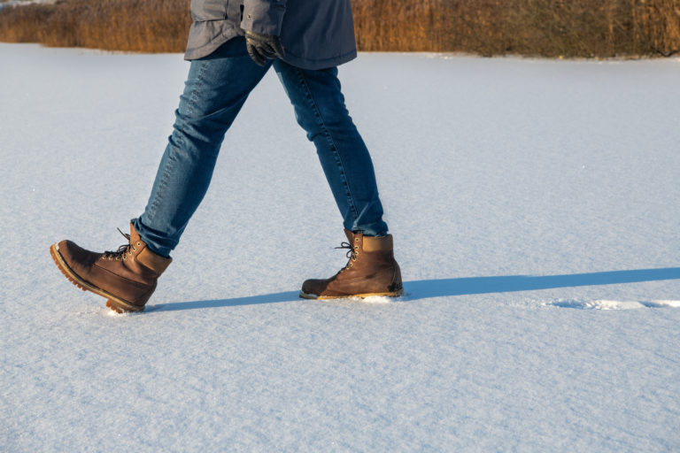 Want Instant Traction? Here's What To Use - Walk On Ice