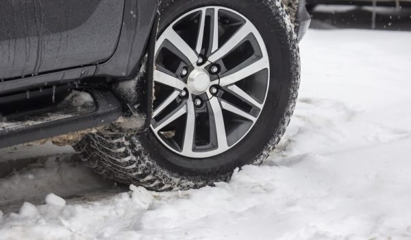 Improve Traction in Snow for Your Car With These Helpful Tips